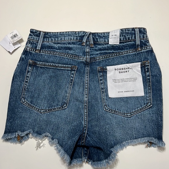 Good American | Shorts | Nwt Good American The Bombshell Denim ...